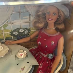 Mattel | Toys | Barbie Teatime With Her Friends Playsetvintage 999 New ...